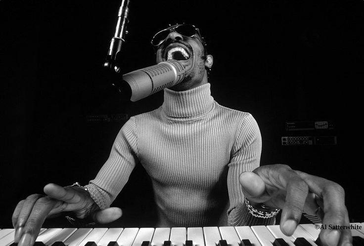 El día que Stevie Wonder le cantó el "Feliz cumpleaños" a Martin Luther ...